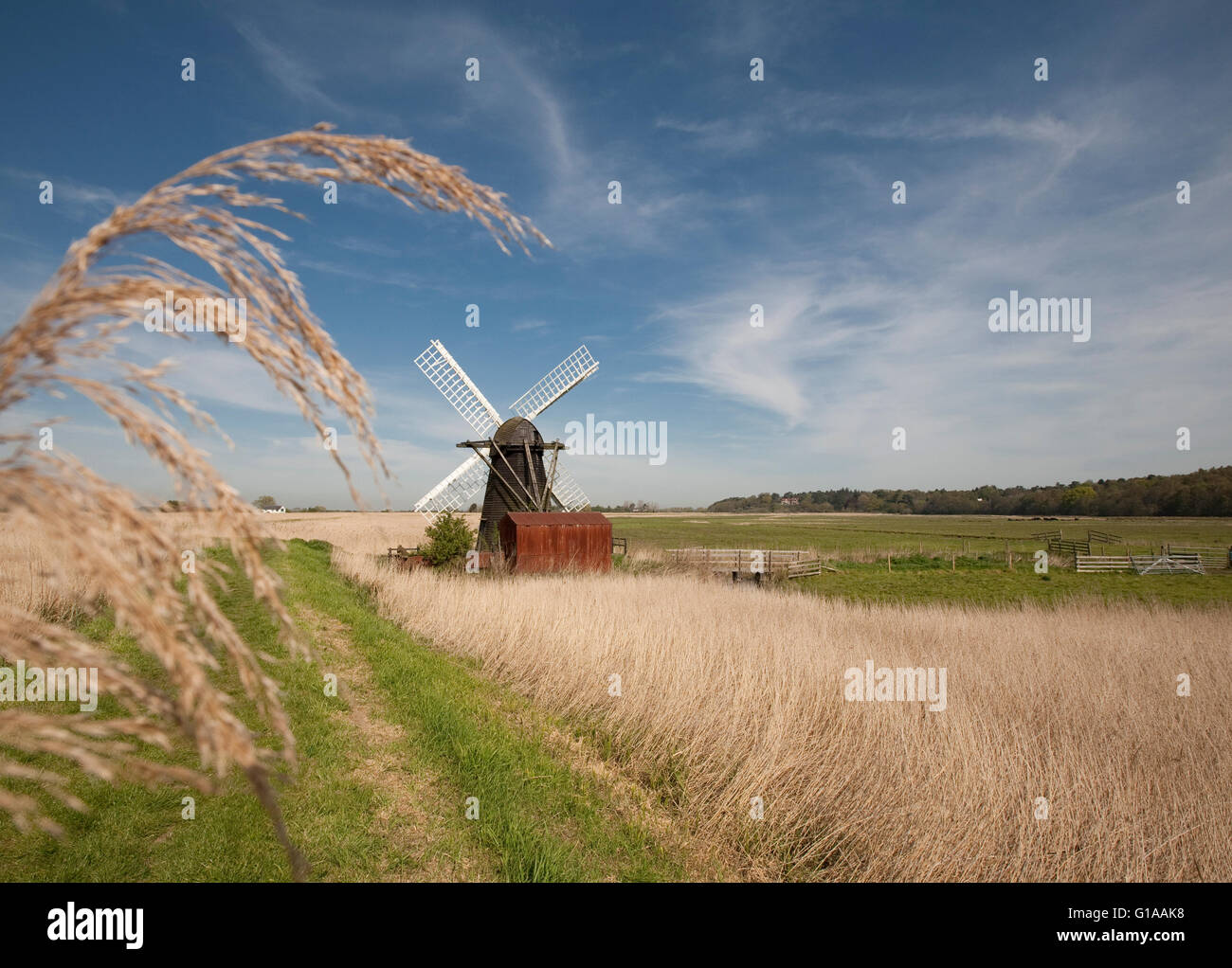 Herringfleet Wind Mill Norfolk Broads Stock Photo - Alamy