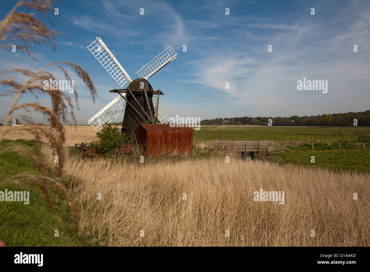 Herringfleet Wind Mill Norfolk Broads Stock Photo - Alamy
