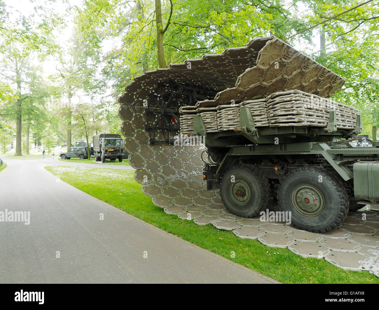 Royal Dutch Army engineers special truck that can lay mats on soggy ...