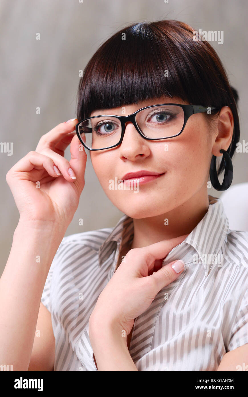 beautiful businesswoman wearing glasses Stock Photo - Alamy