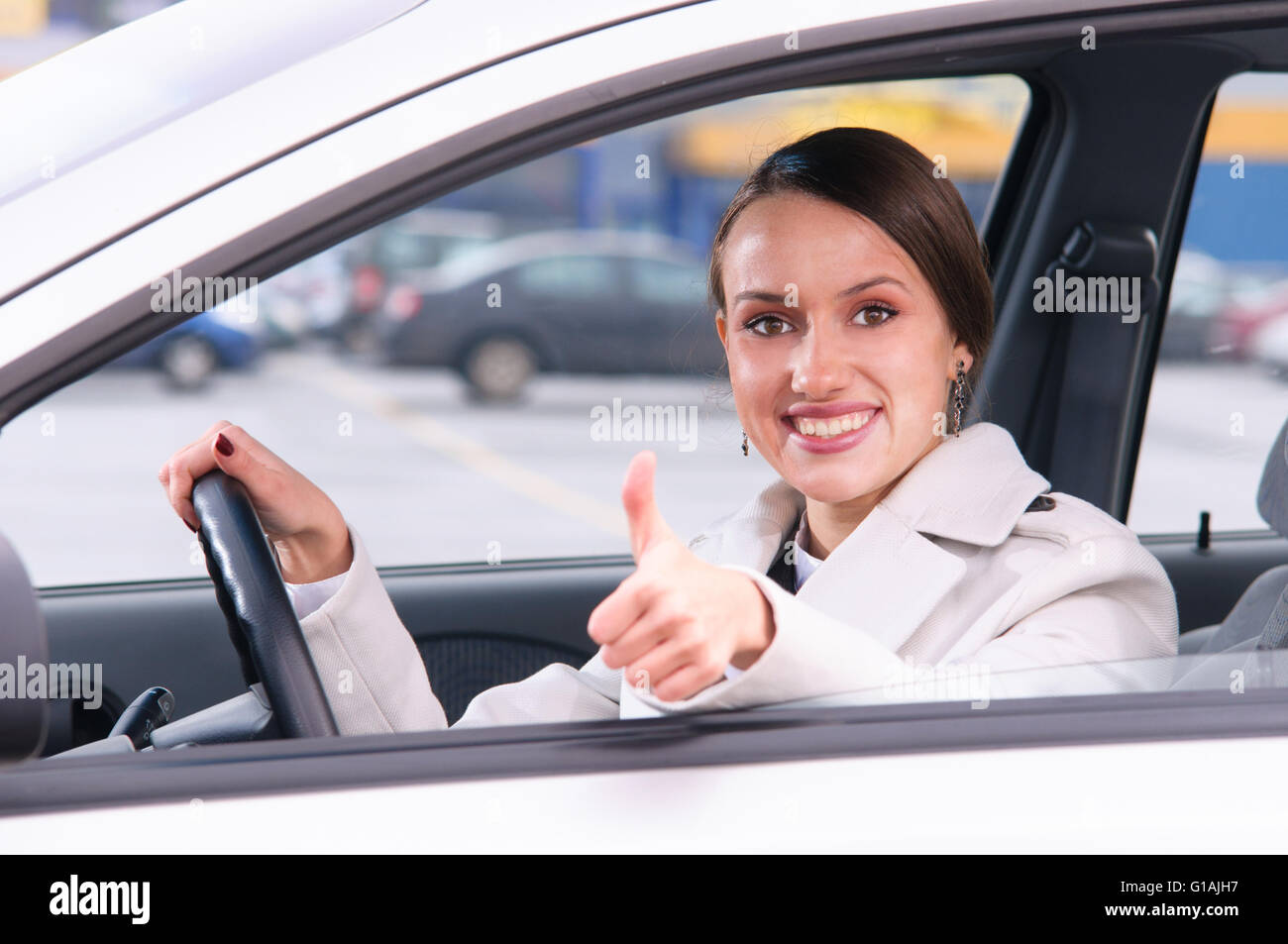 happy woman driver Stock Photo - Alamy