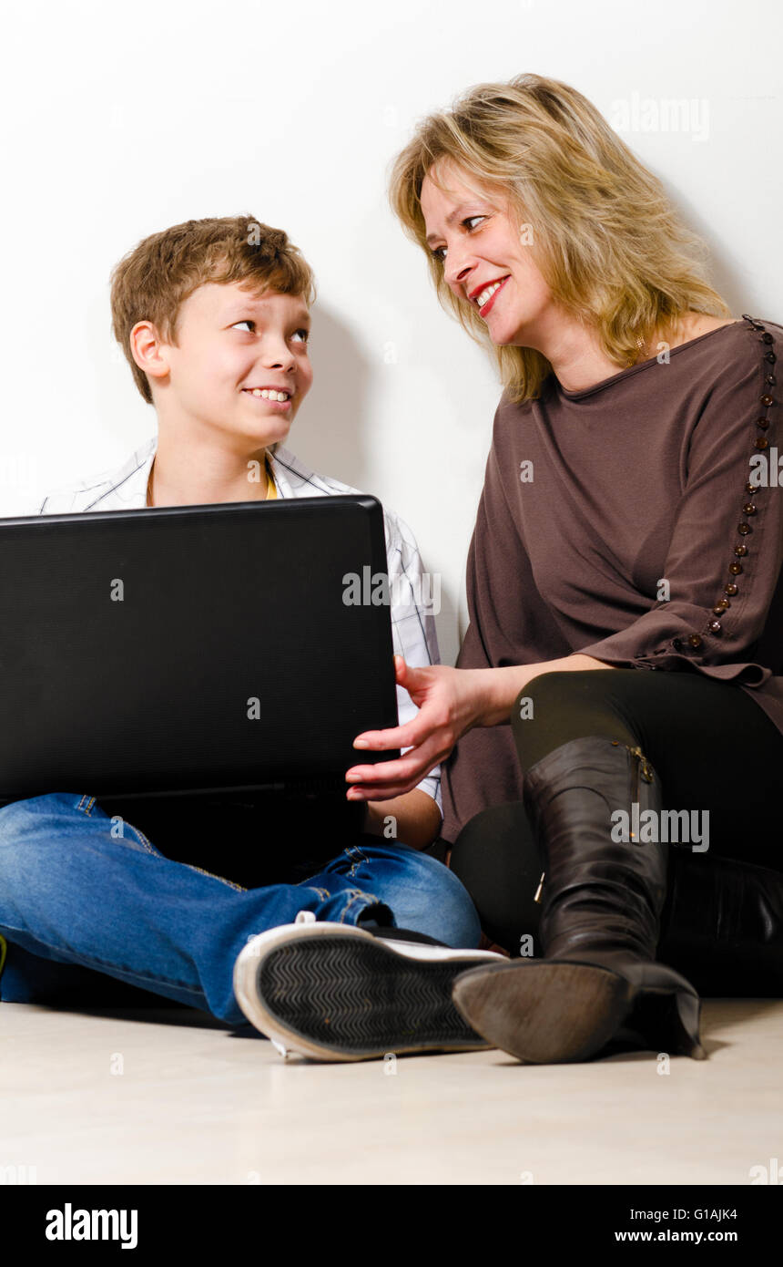 Black male middle school student hi-res stock photography and images ...