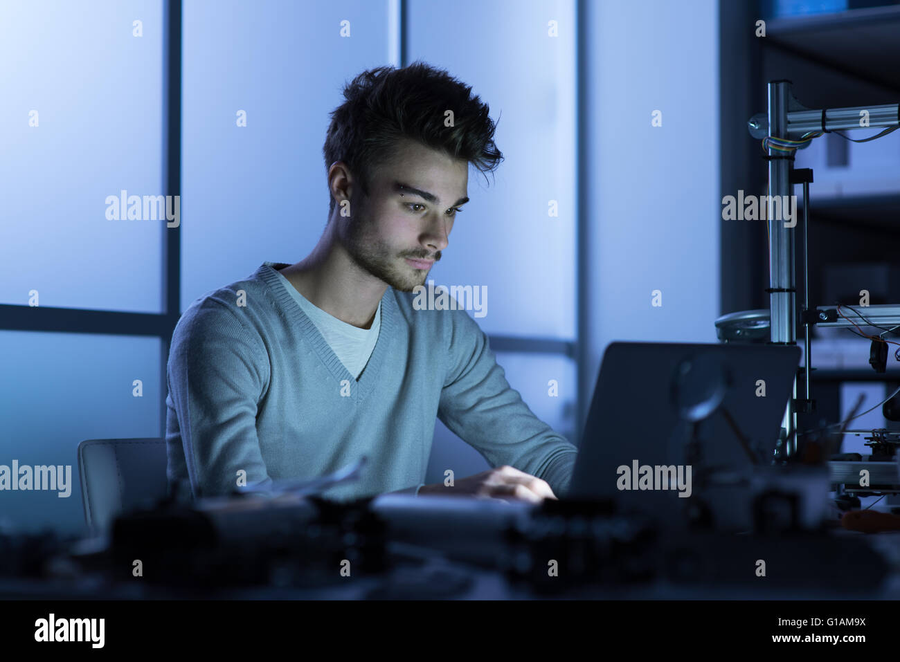 University research computer lab hi-res stock photography and images ...