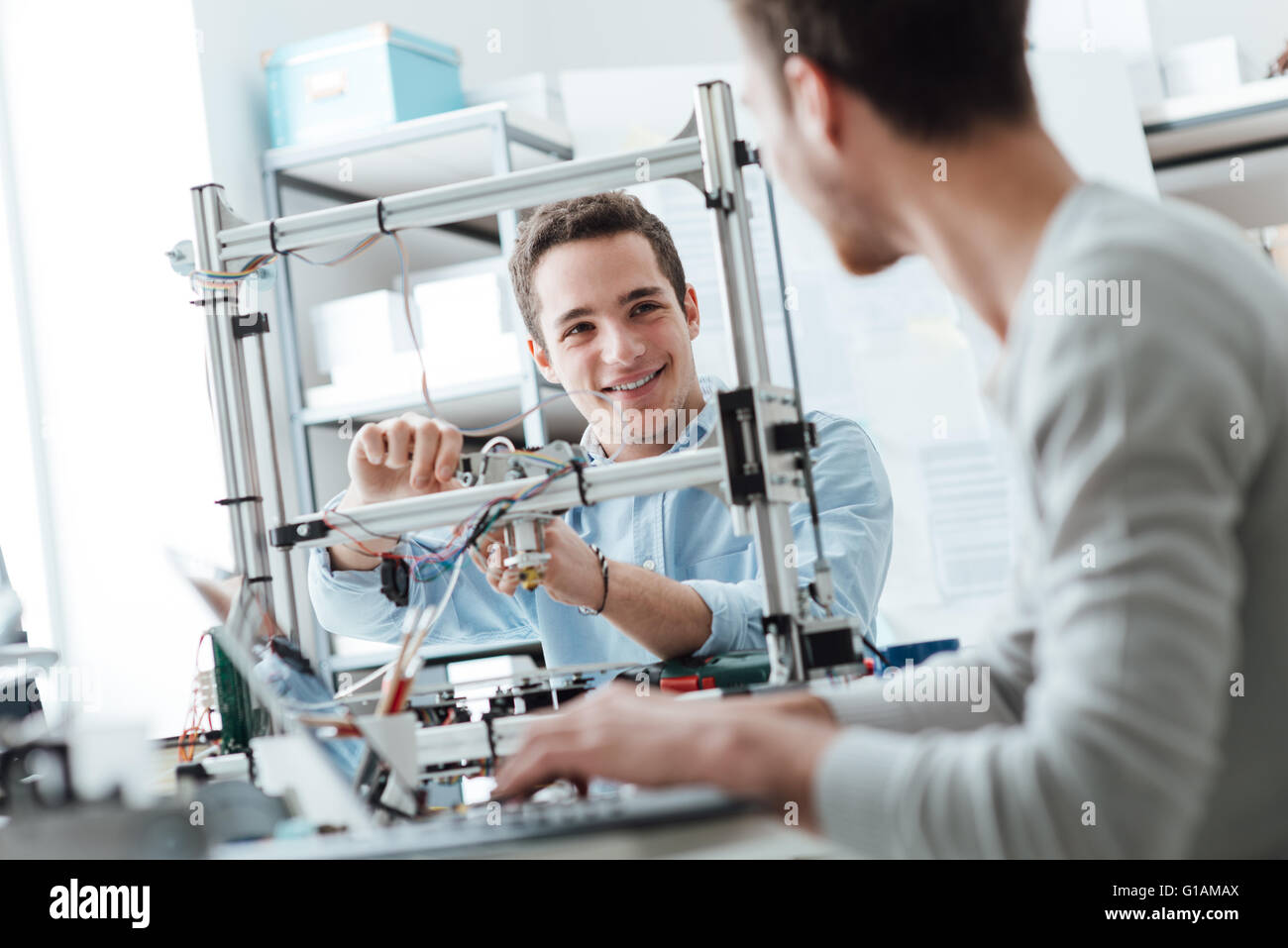 Mechanical engineering lab hi-res stock photography and images - Alamy