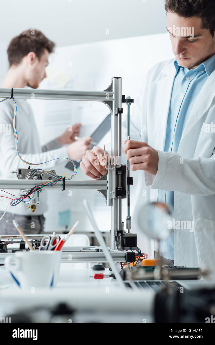 Mechanical testing laboratory hi-res stock photography and images - Alamy