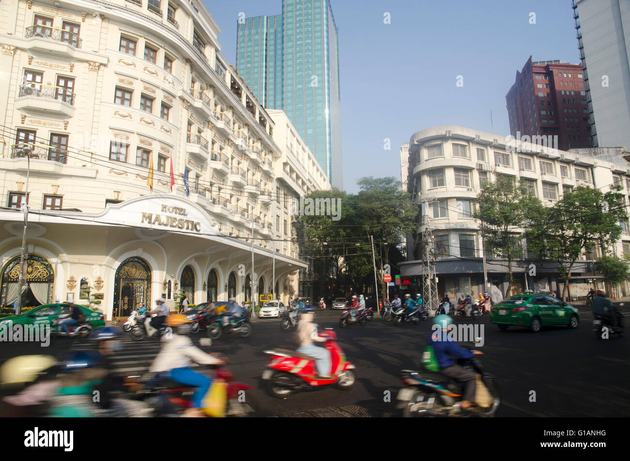 Street scene, Ho Chi Minh City, Vietnam Stock Photo - Alamy