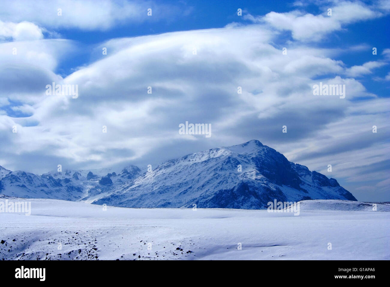 Toros mountain hi-res stock photography and images - Alamy