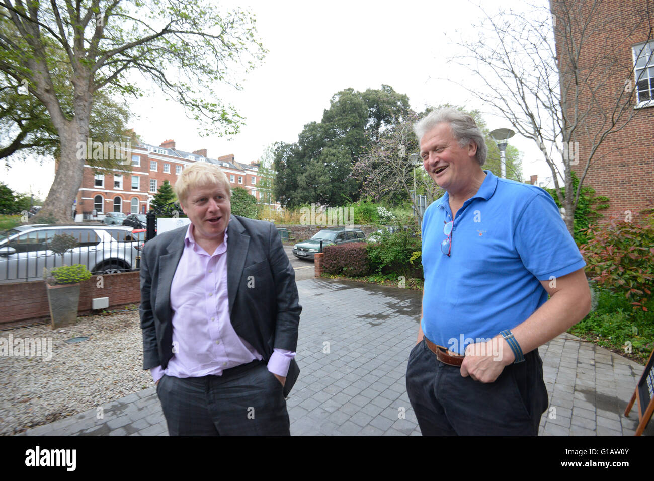 BORIS JOHNSON Meets TIM MARTIN on day of Brexit Announcement, Boris ...