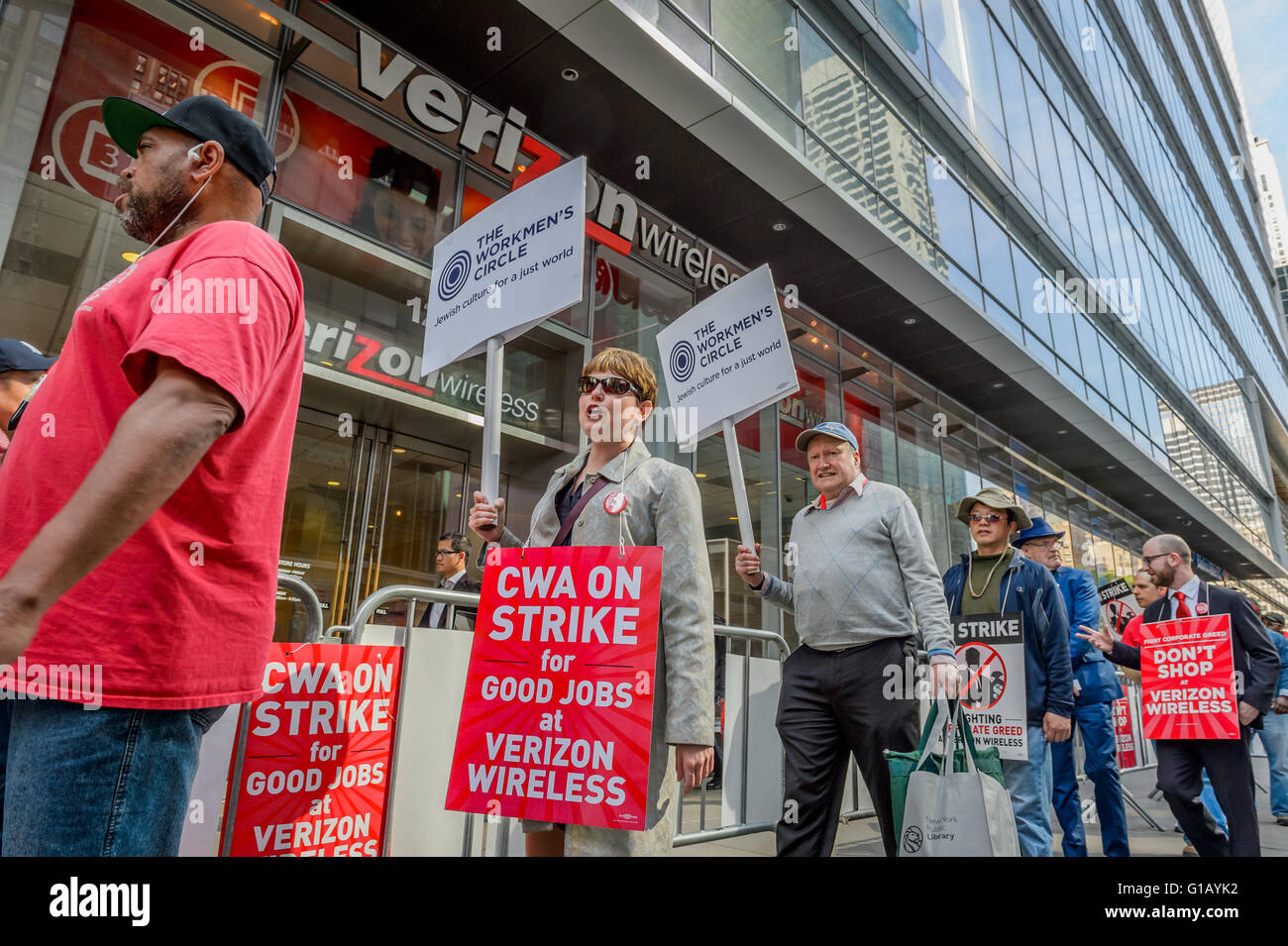 Cwa circle hi-res stock photography and images - Alamy