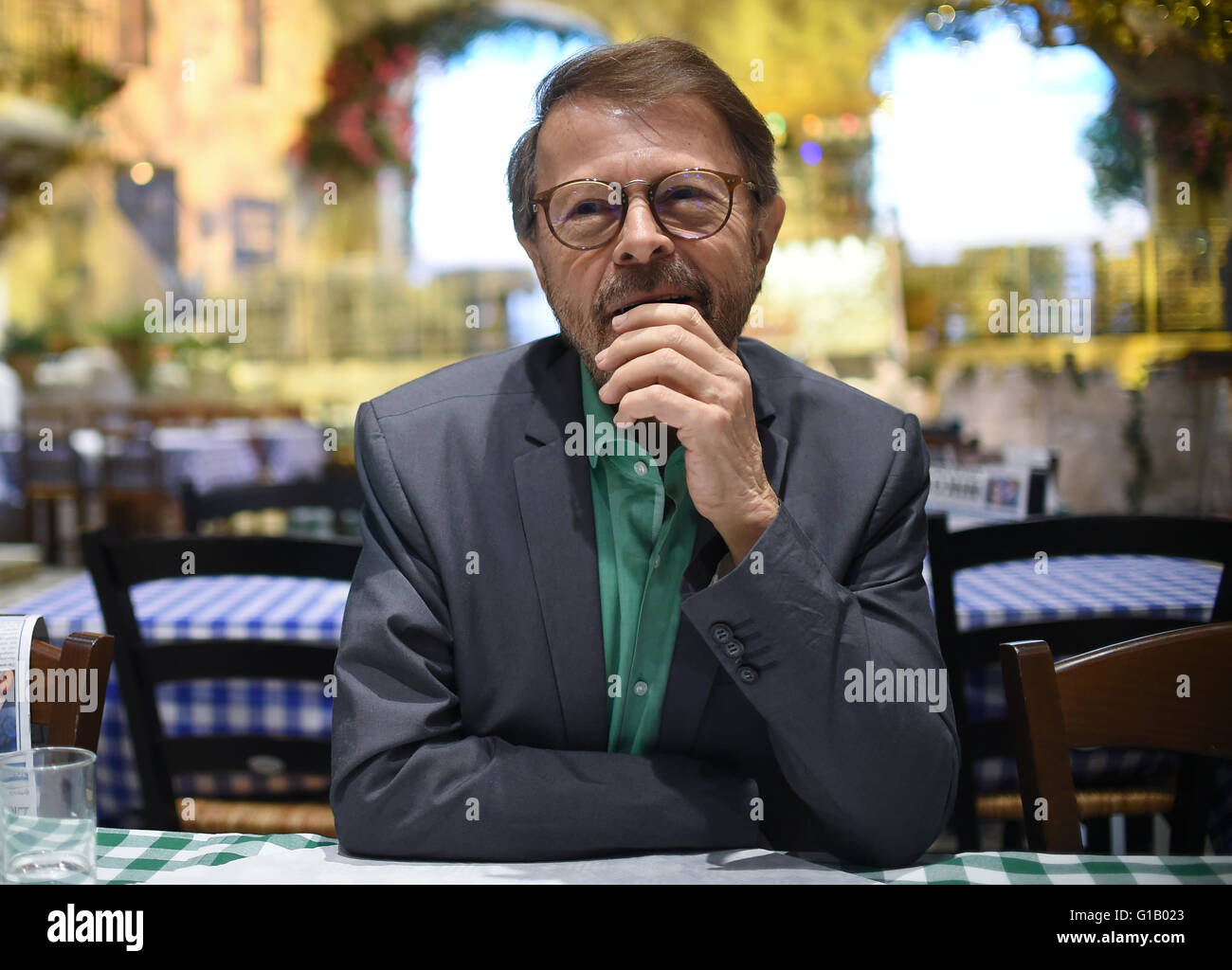 Former member of take that band hi-res stock photography and images - Alamy