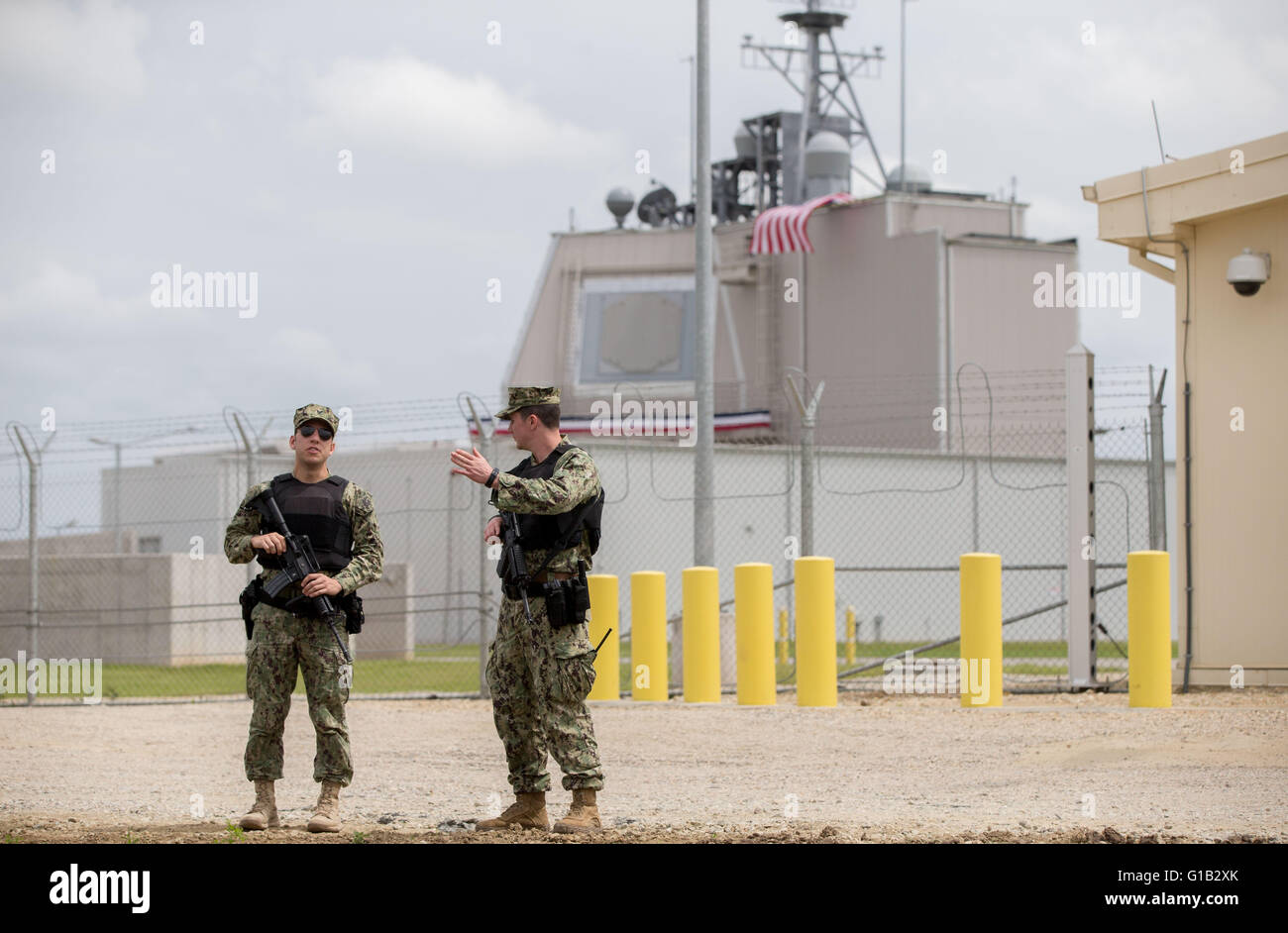 Deveselu, Romania. 12th May, 2016. US soldiers secure the area ...