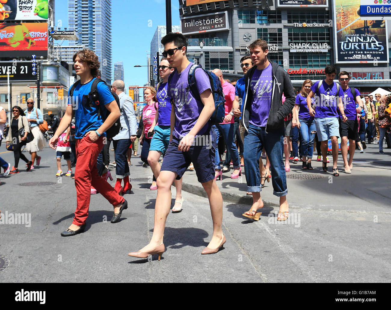 Toronto, Canada. 12th May, 2016. Participants wearing high-heel shoes ...
