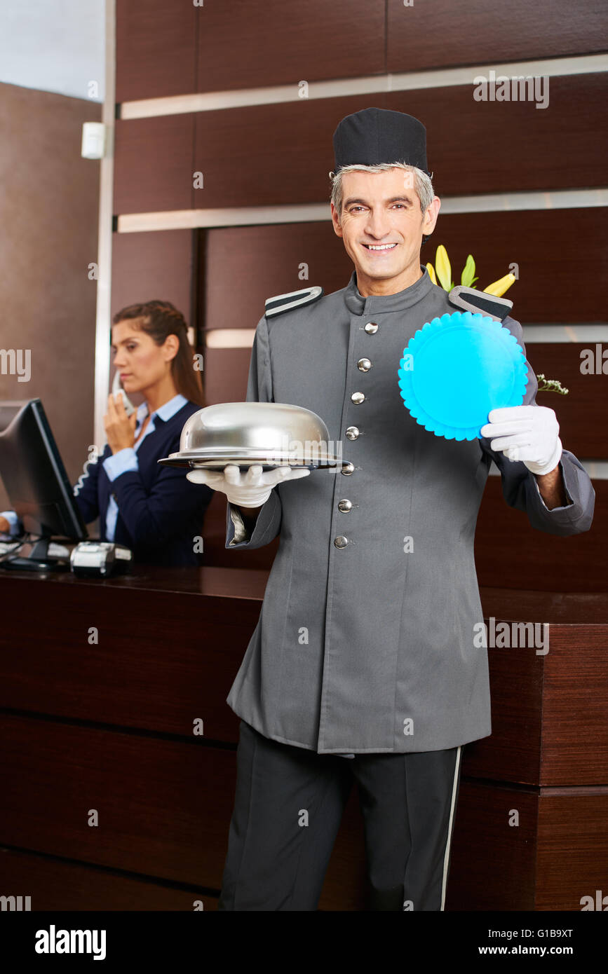 Concierge sign hi-res stock photography and images - Alamy