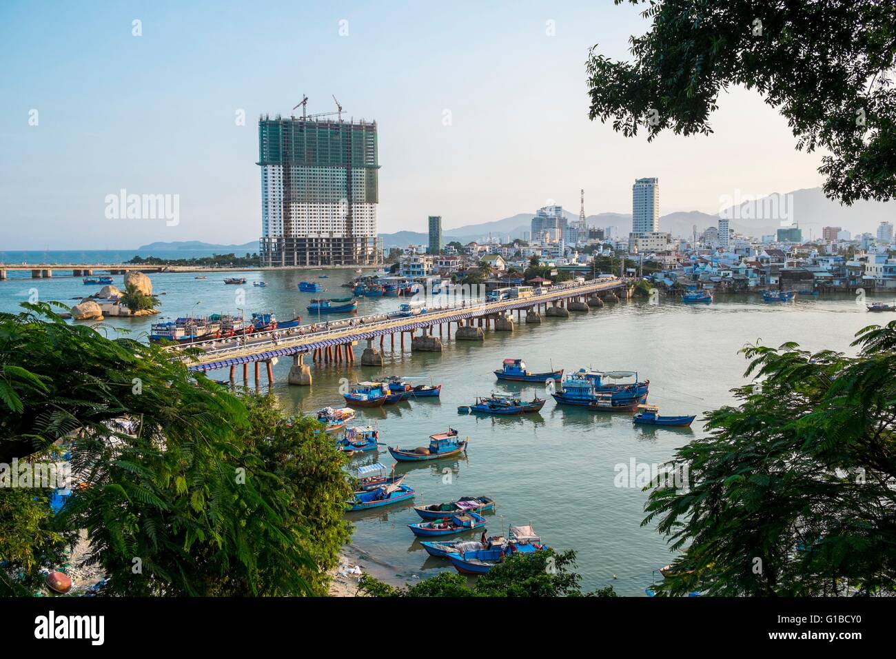 Nha trang bridge hi-res stock photography and images - Alamy