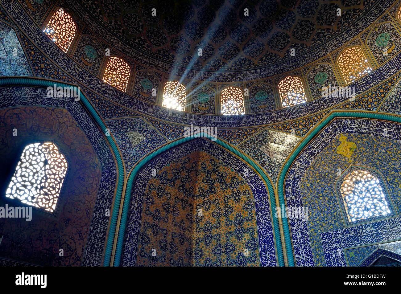 17th century mosque hi-res stock photography and images - Alamy