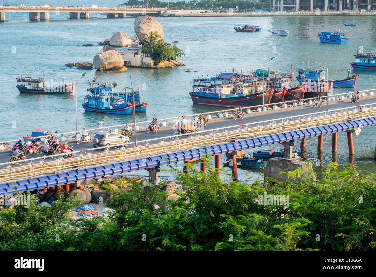 Bong bridge hi-res stock photography and images - Alamy