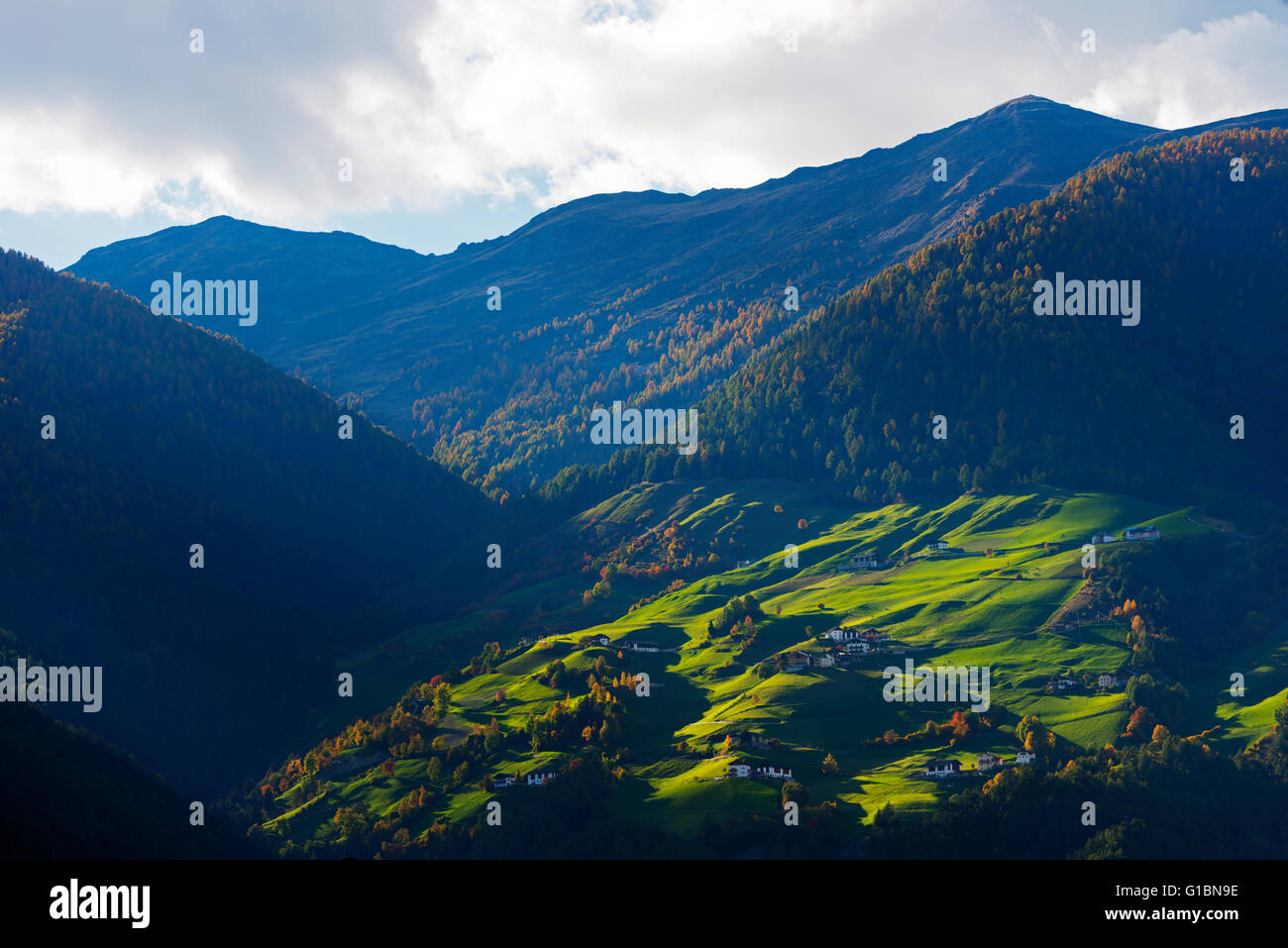 Western italian alps hi-res stock photography and images - Alamy