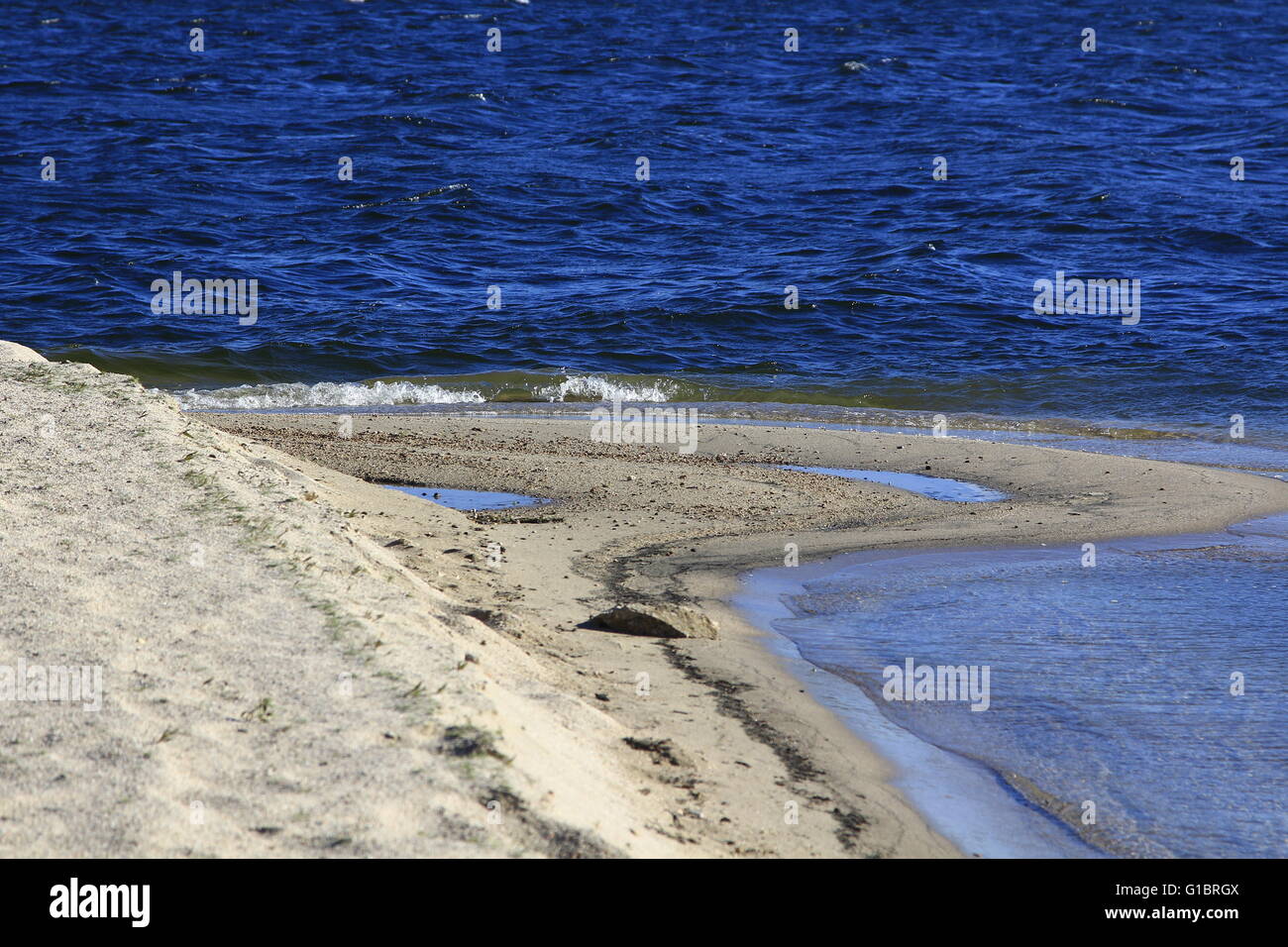 Sea sandy shore wave beautiful hi-res stock photography and images - Alamy