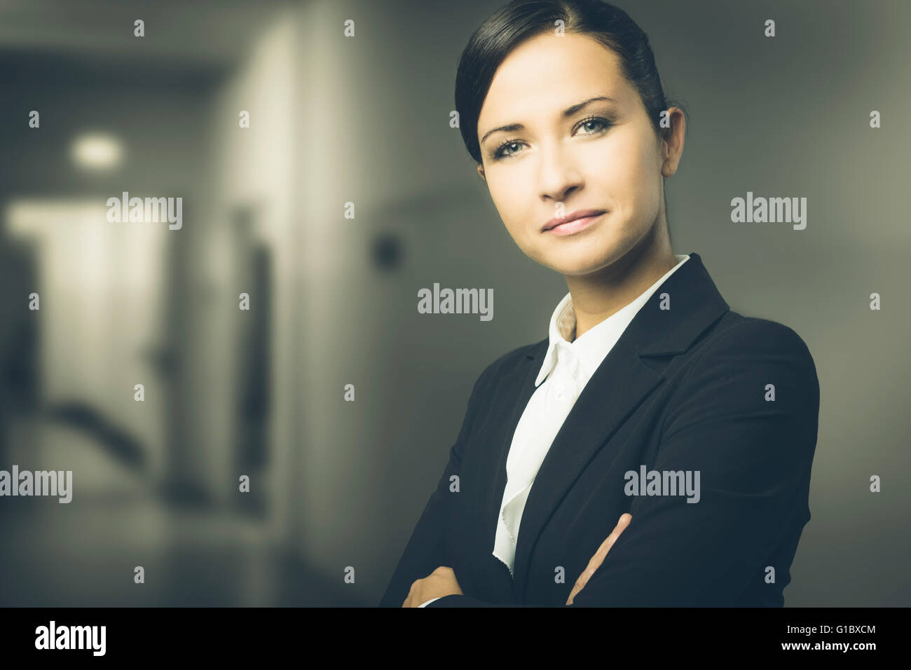Business woman staring camera hi-res stock photography and images - Alamy