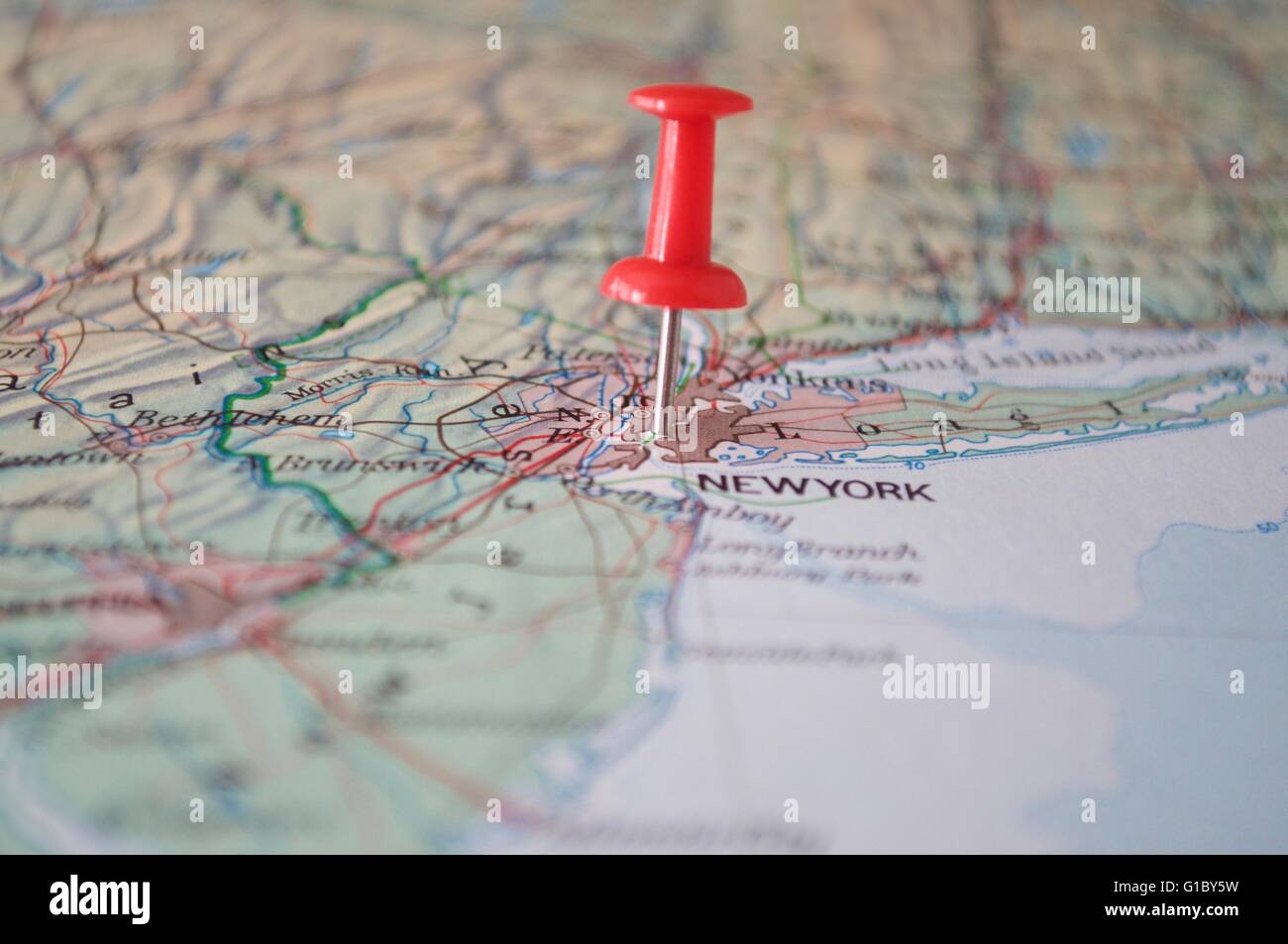 New york map pin hi-res stock photography and images - Alamy