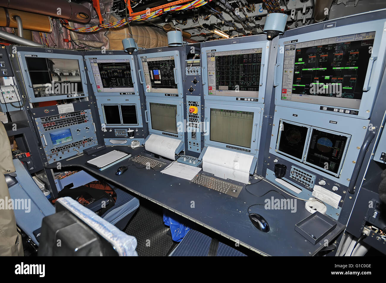 Airbus A380-861 Inside Test Aircraft F-WWDD: Engineers Place Stock ...
