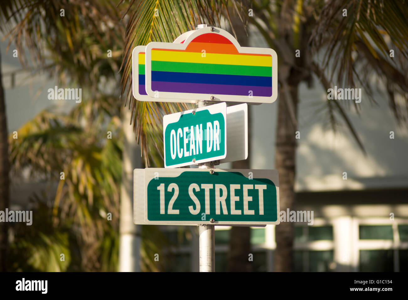 STREET SIGN OCEAN DRIVE SOUTH BEACH MIAMI BEACH FLORIDA USA Stock Photo ...