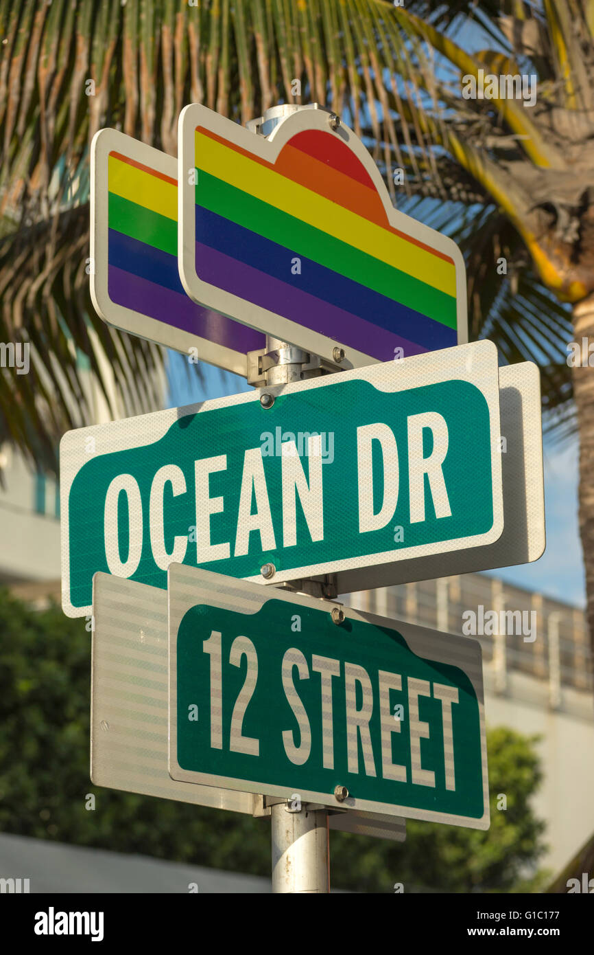STREET SIGN OCEAN DRIVE SOUTH BEACH MIAMI BEACH FLORIDA USA Stock Photo ...