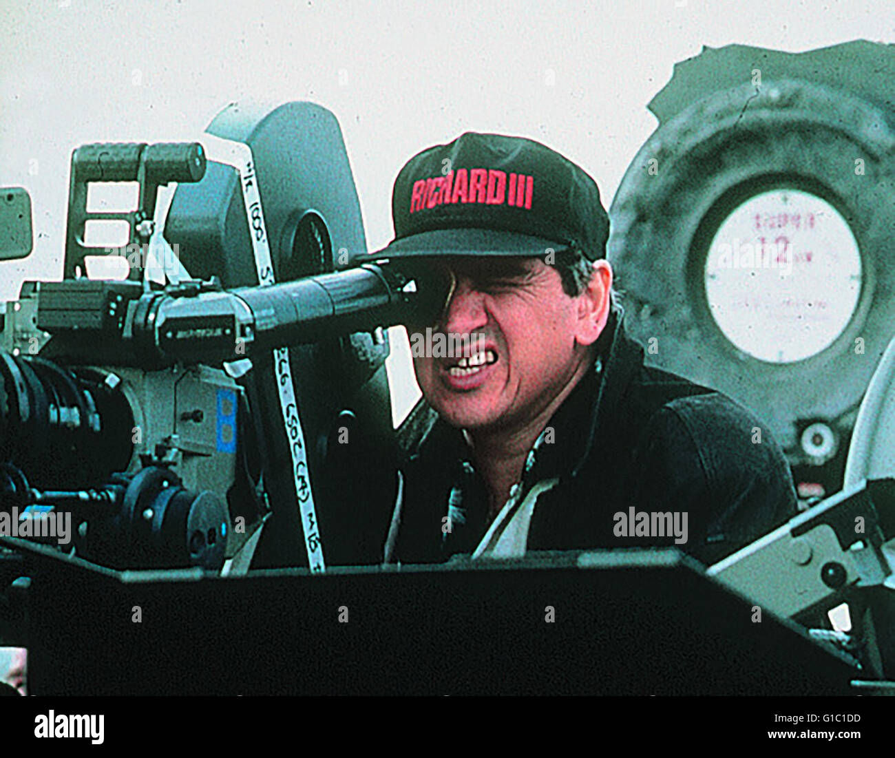 Loncraine, Richard / Set (Richard III Stock Photo - Alamy