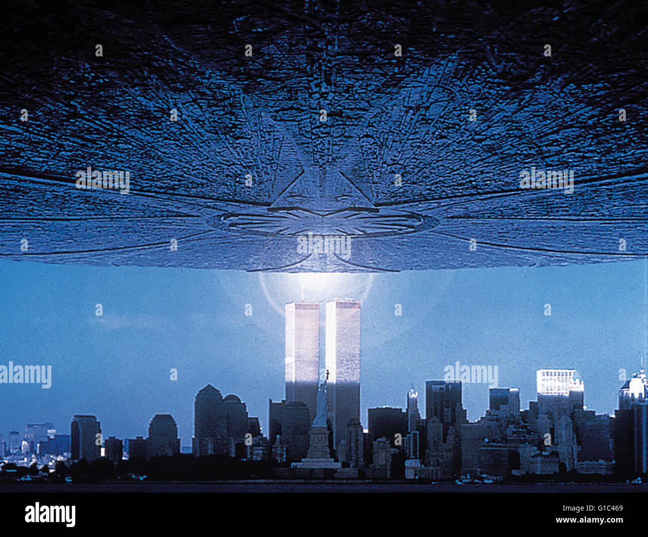 Independence day movie scene hi-res stock photography and images - Alamy