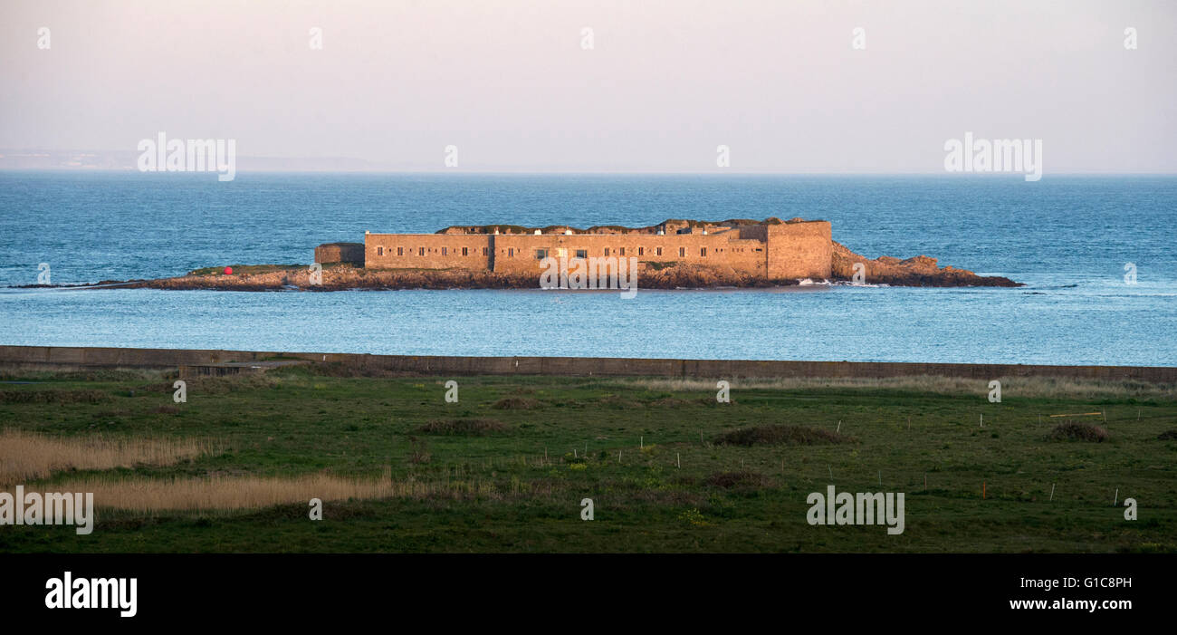 Fort Île de Raz off Channel Island of Alderney Stock Photo - Alamy