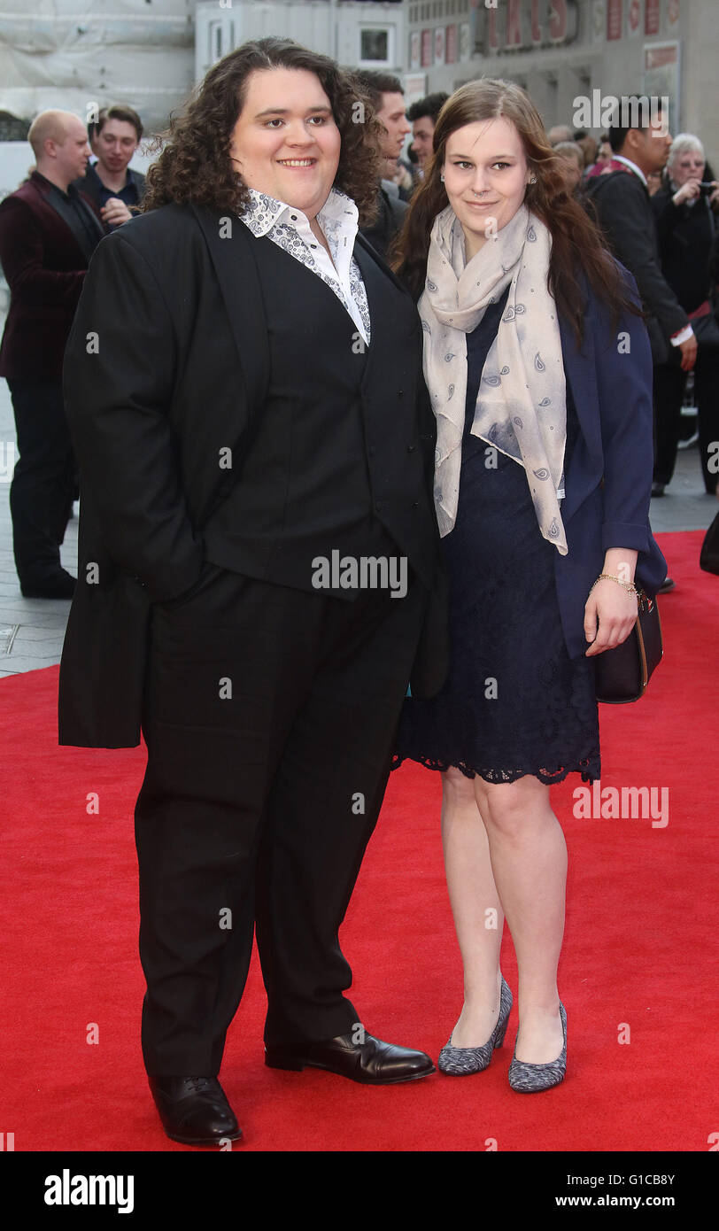Jonathan antoine hi-res stock photography and images - Alamy