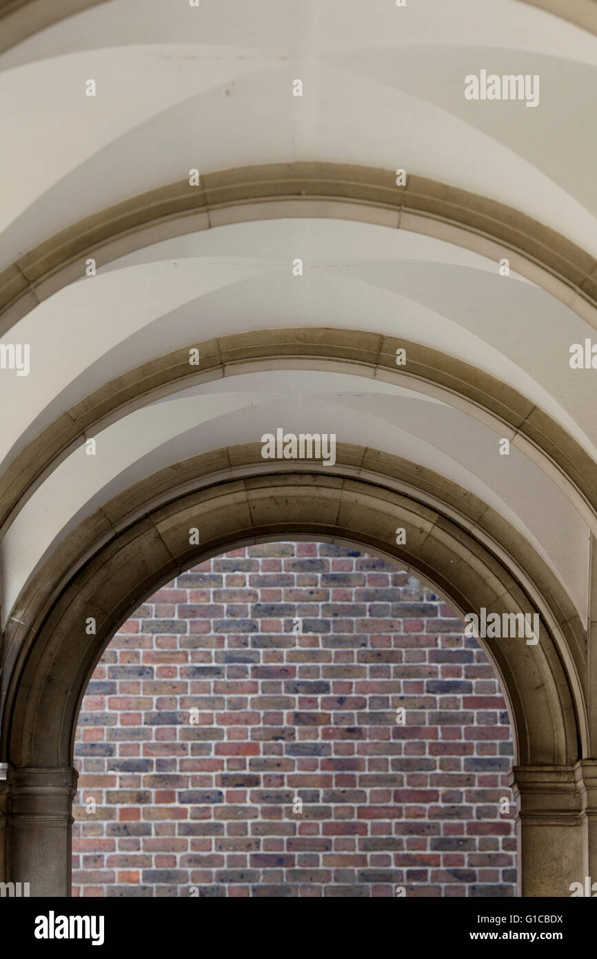 Brick stone arches hi-res stock photography and images - Alamy