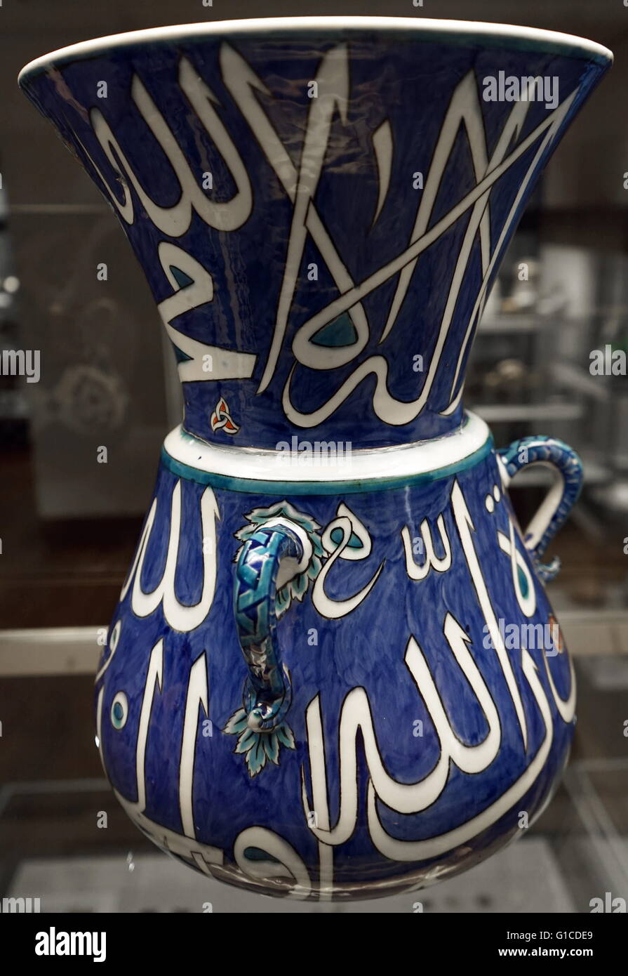 Stone-paste mosque lamp from Turkey. Dated 16th Century Stock Photo - Alamy