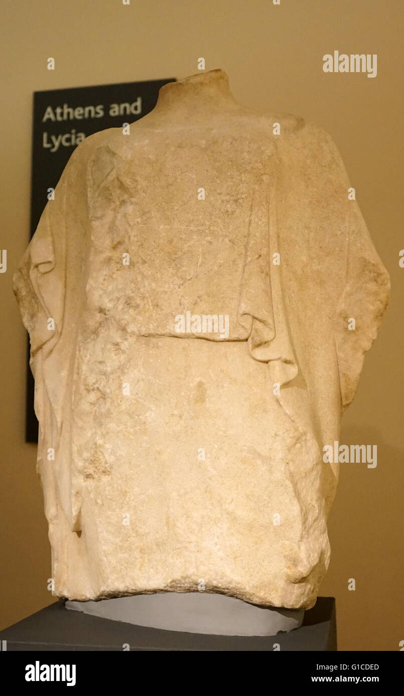 Peplos hi-res stock photography and images - Alamy