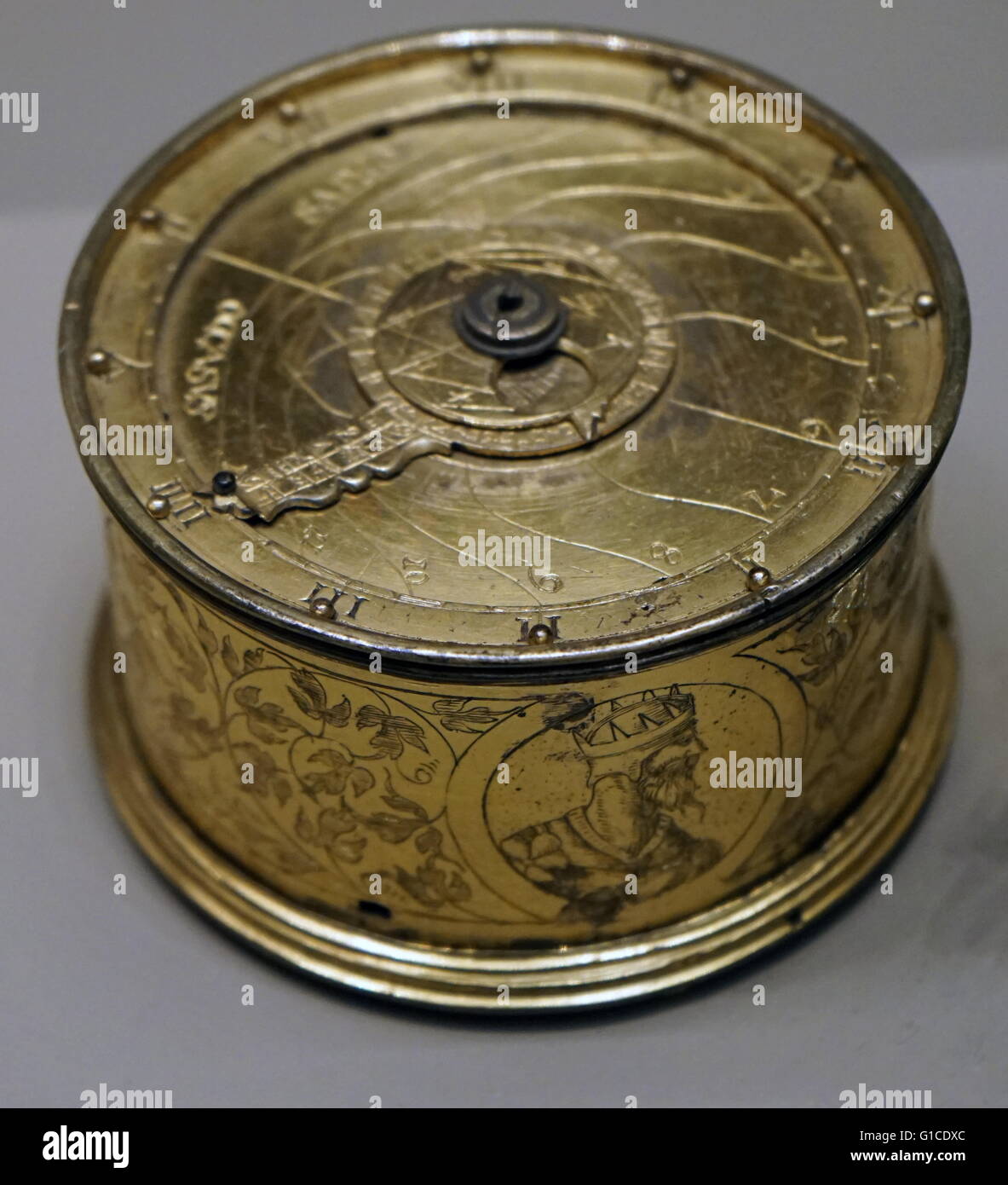 16th Century horizontal table clock, marked with the signs of the ...