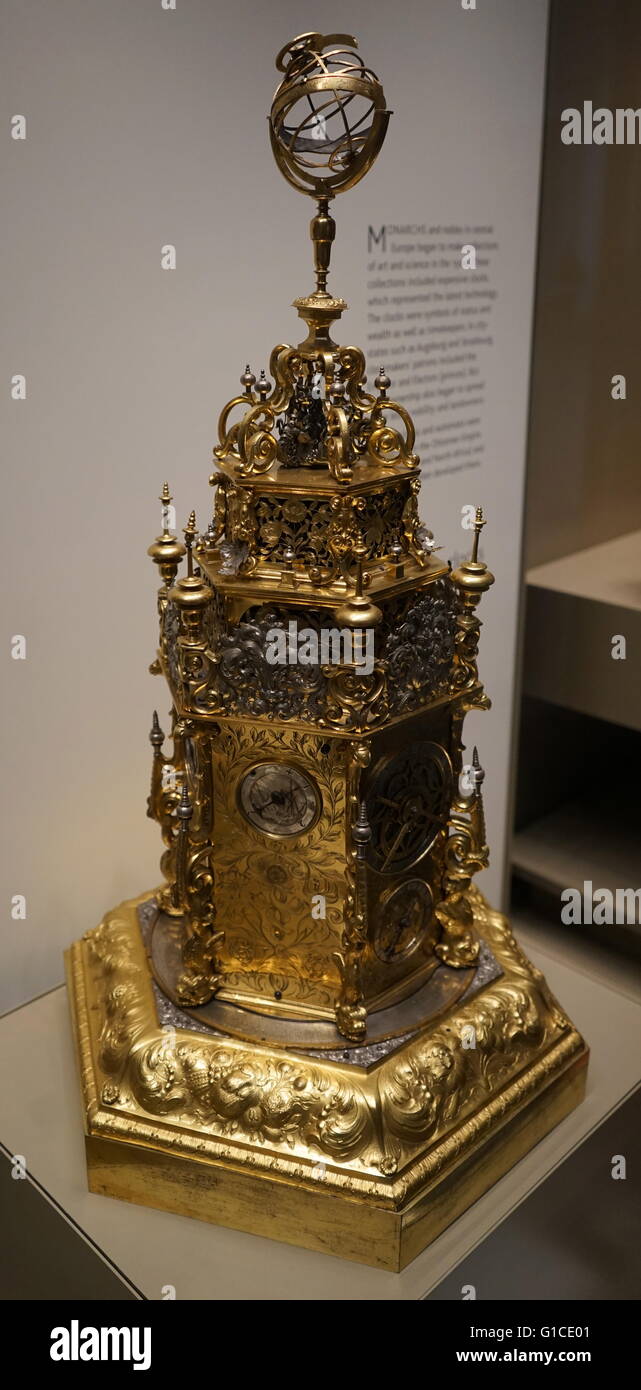 Archival clockmaker hi-res stock photography and images - Alamy