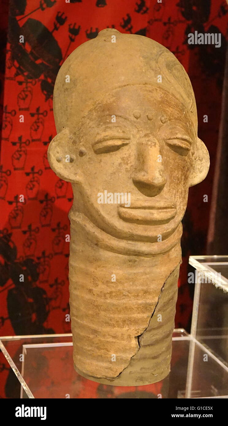 Clay funerary pots richly decorated with relief patterns. Dated 16th ...