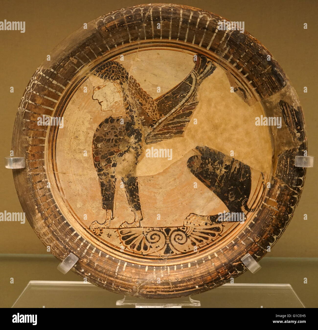 Greek sphinx plate hi-res stock photography and images - Alamy