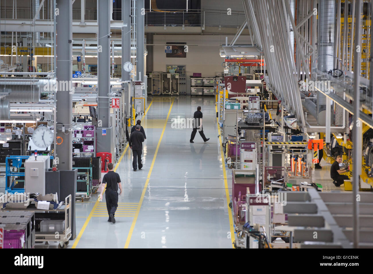 Rolls royce workers, uk hi-res stock photography and images - Alamy