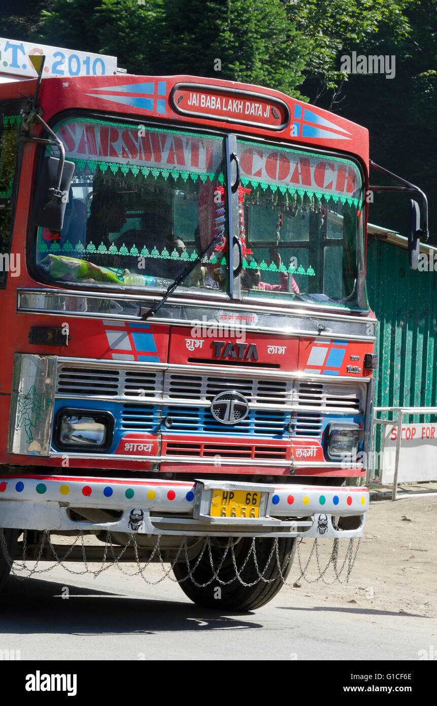 Ornately decorated bus, Manali, Himachal Pradesh, India Stock Photo - Alamy