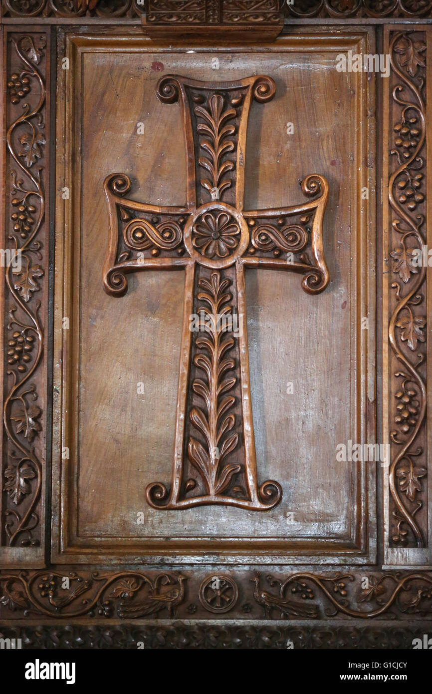 Wooden pulpit hi-res stock photography and images - Alamy