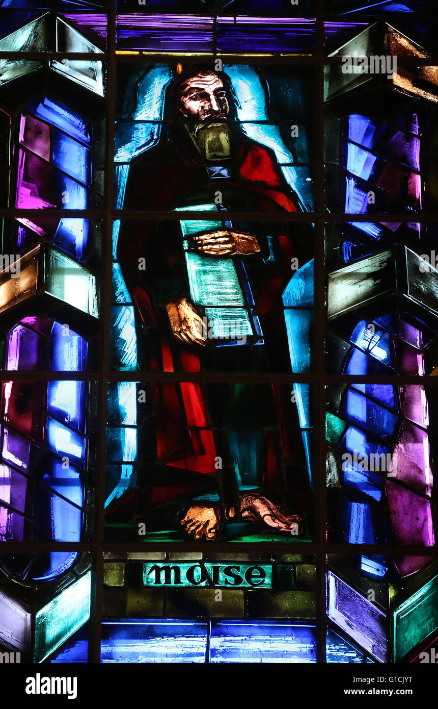Moses stained glass window hi-res stock photography and images - Alamy