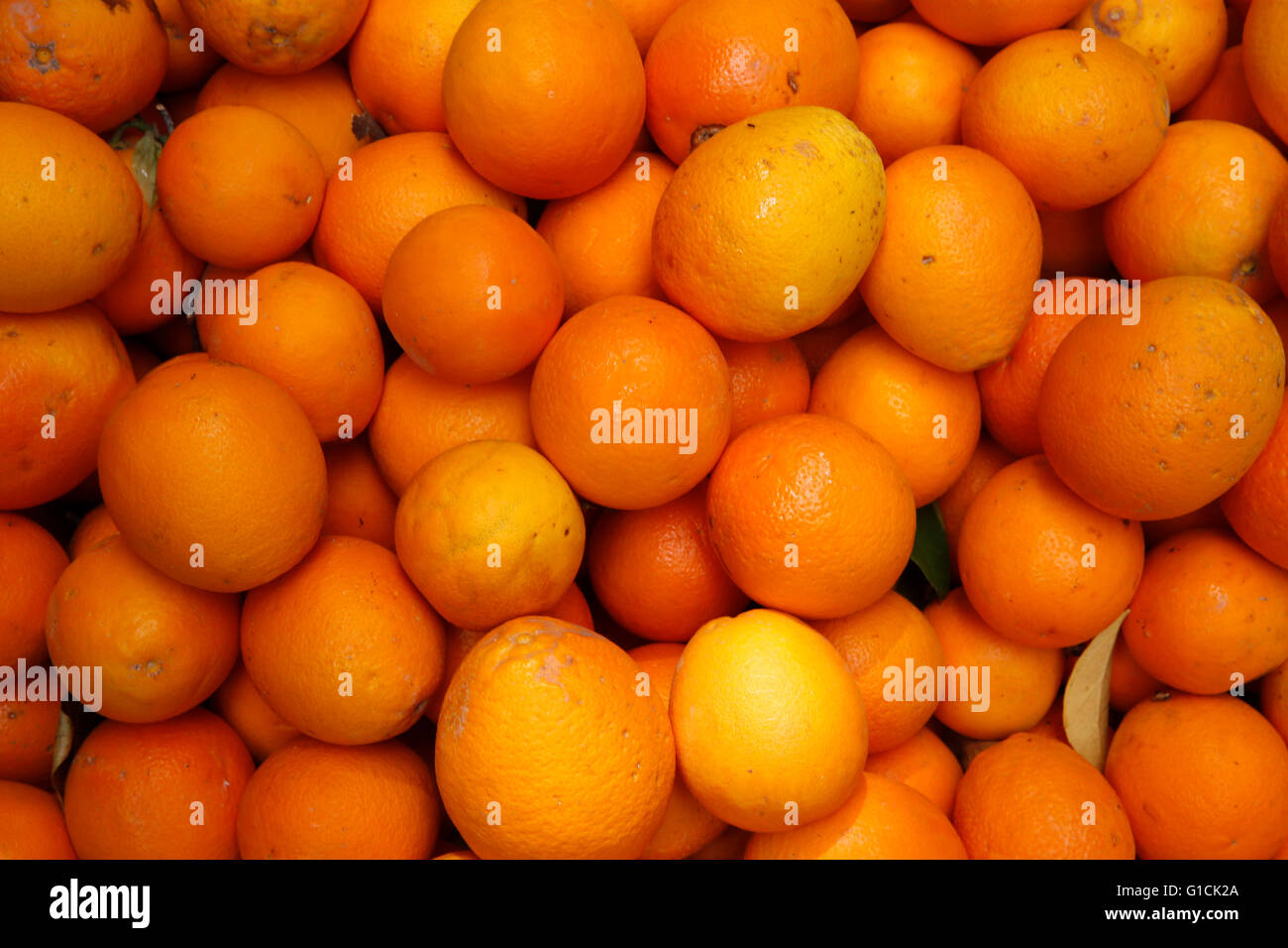Middle east oranges hi-res stock photography and images - Alamy
