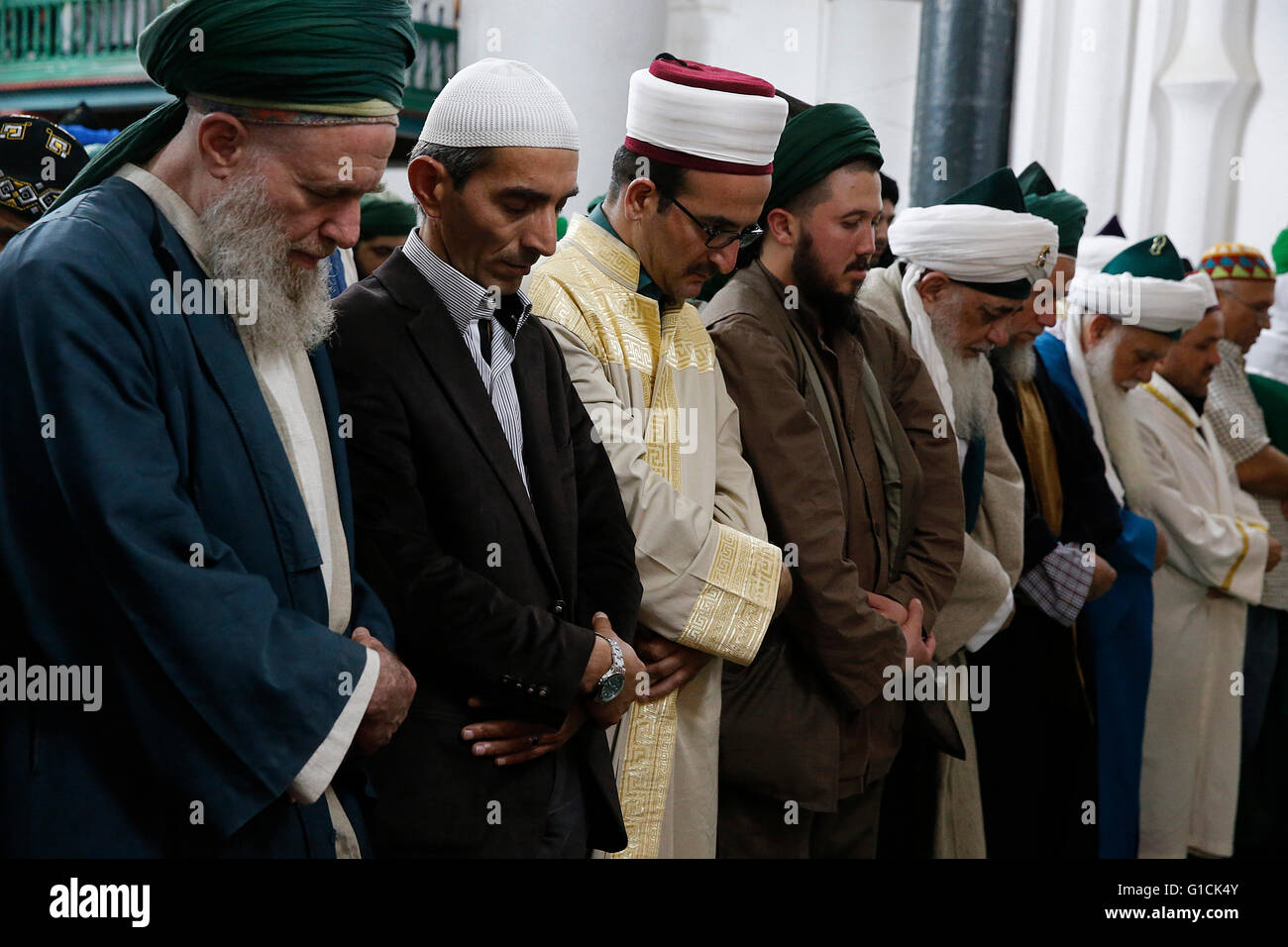 Urs of Mawlana Cheikh Muhammad Nazim Adil al-Haqqani in Selimye mosque ...