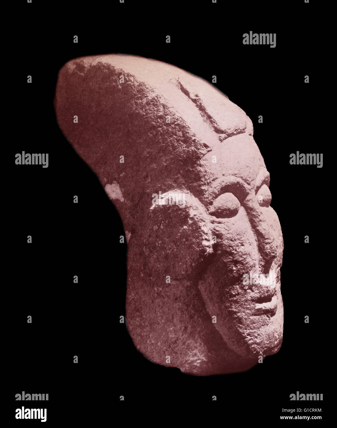 Stone head hi-res stock photography and images - Alamy