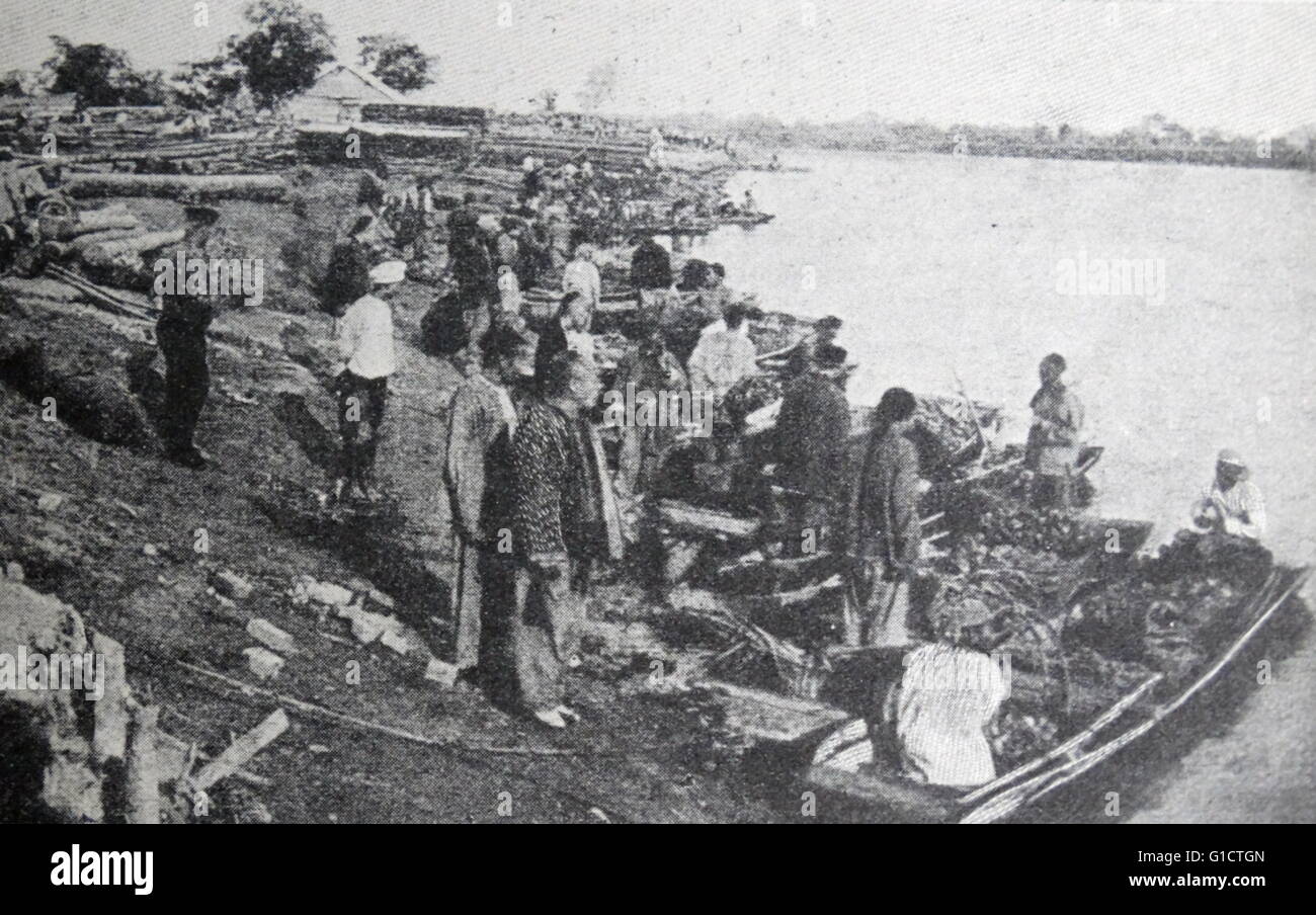 Chinese fishermen and wives along the Yangtze river; China 1880 Stock ...