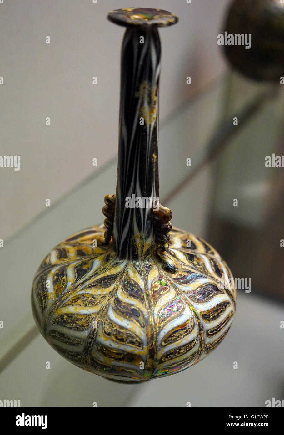 13th century glass hi-res stock photography and images - Alamy