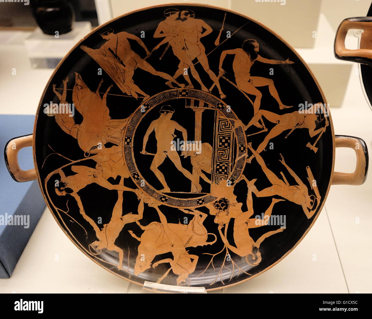 Kylix hi-res stock photography and images - Alamy