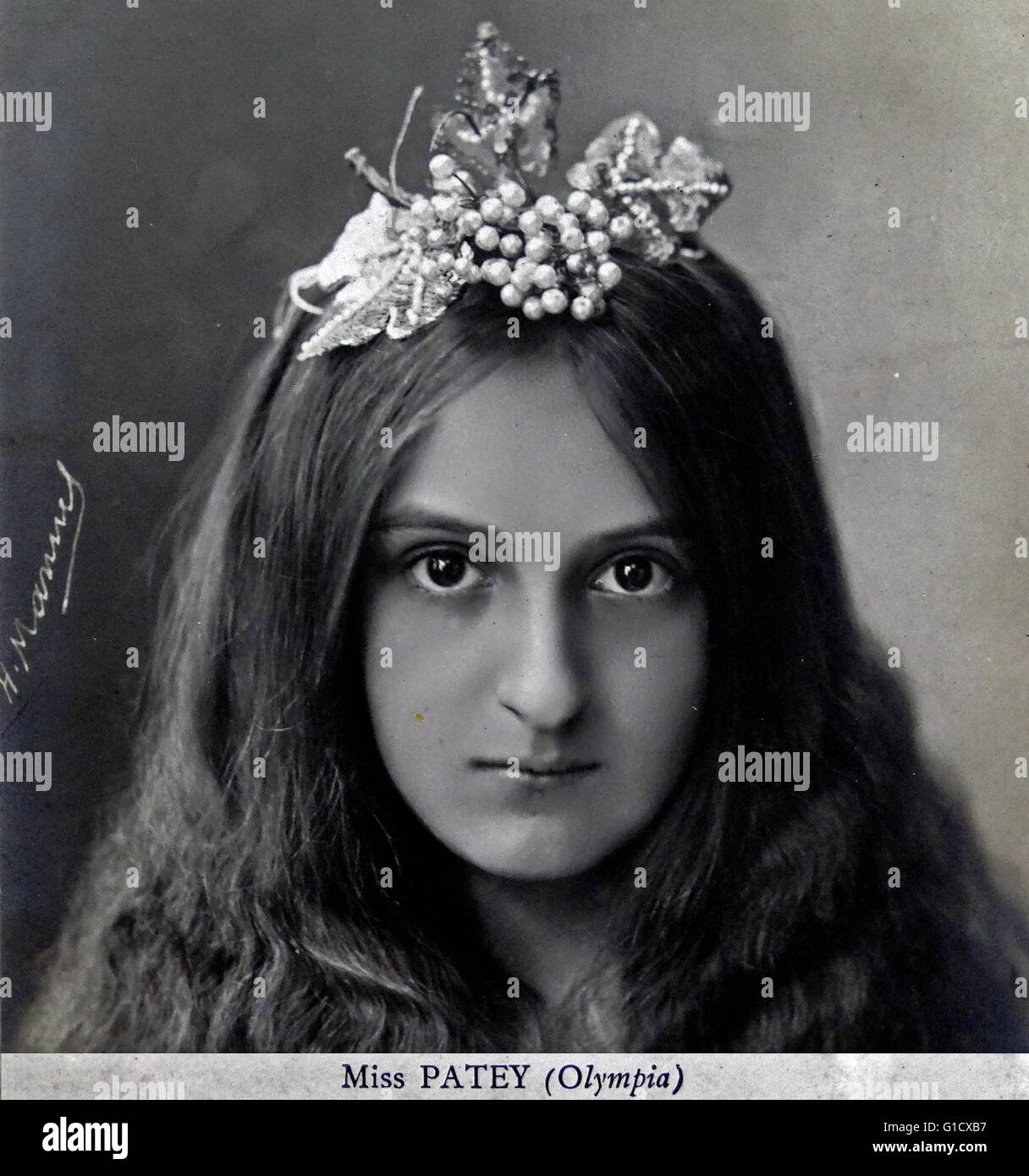 Photographic portrait of Miss Patey by Henri Manuel (1874-1947) a ...