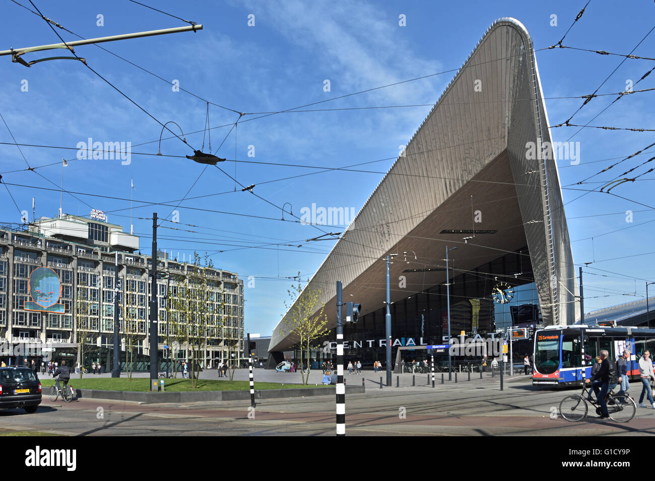 City Rotterdam Centraal Station Weena Netherlands Stock Photo - Alamy